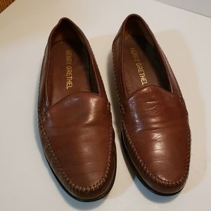 Brenda Caldwell's Closet (@treasureddeals) | Poshmark